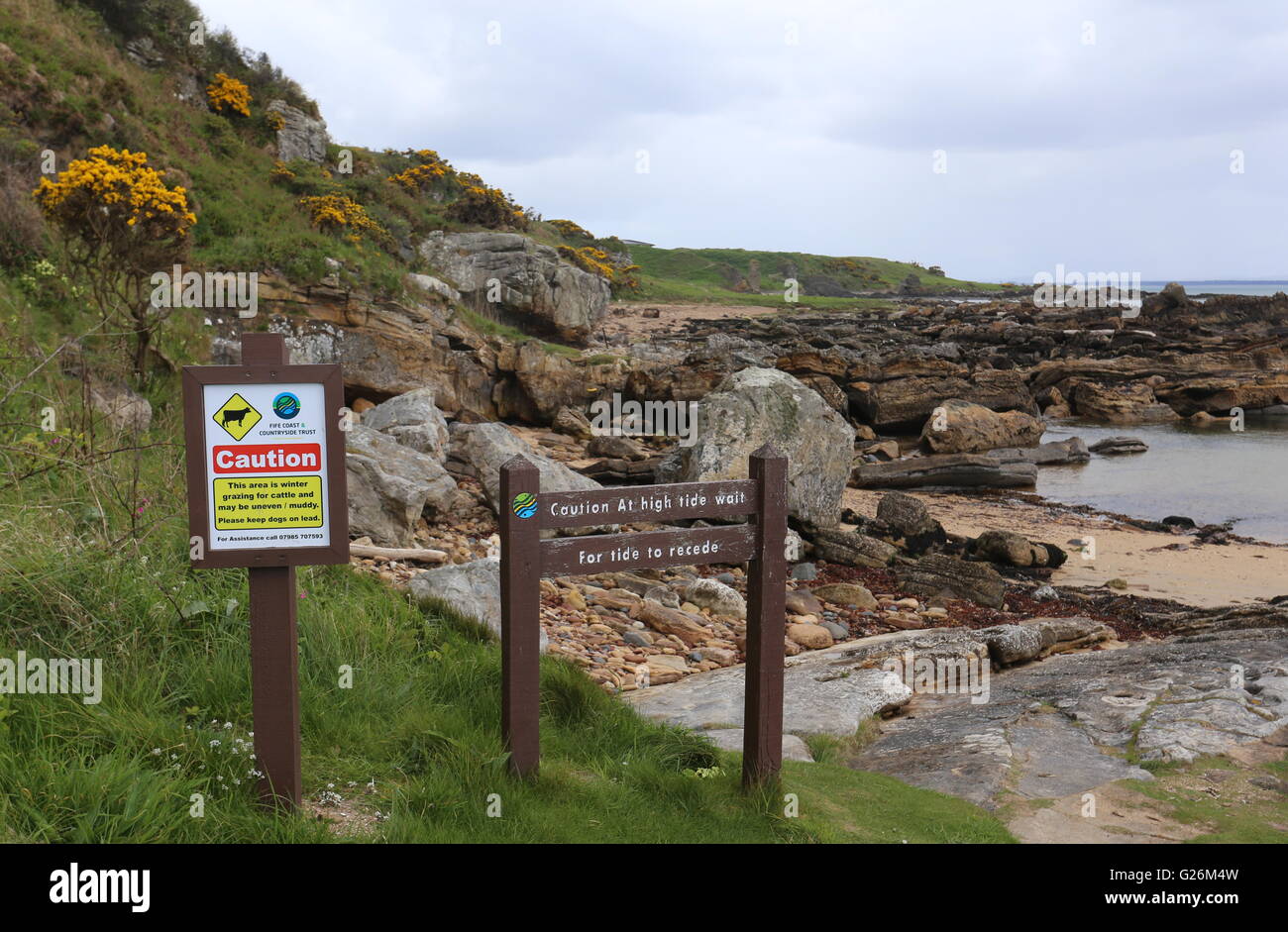 Warning sign on Fife Coastal path Scotland May 2016 Stock Photo - Alamy