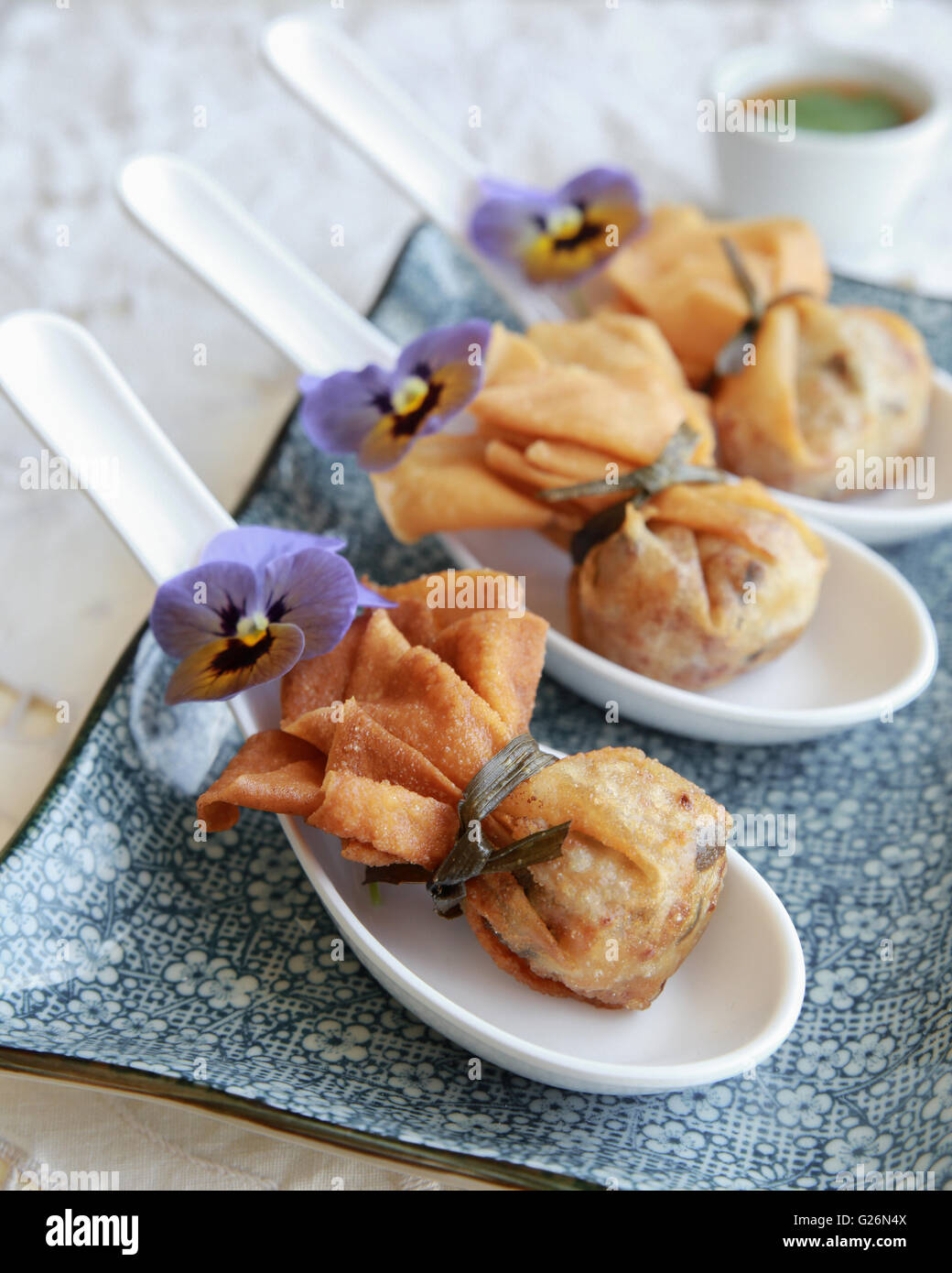 Money bags hi-res stock photography and images - Alamy