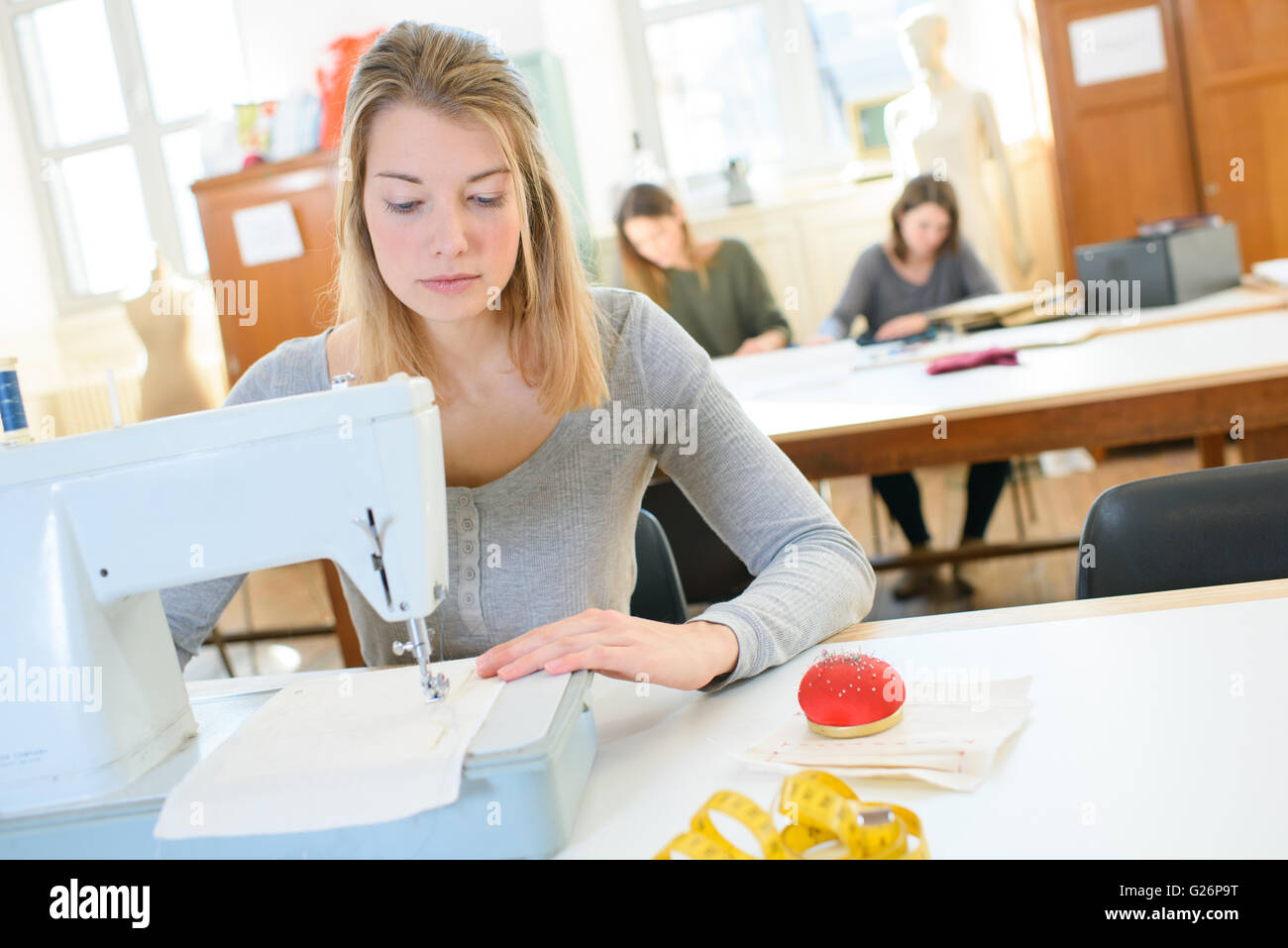 Fashion design students Stock Photo - Alamy