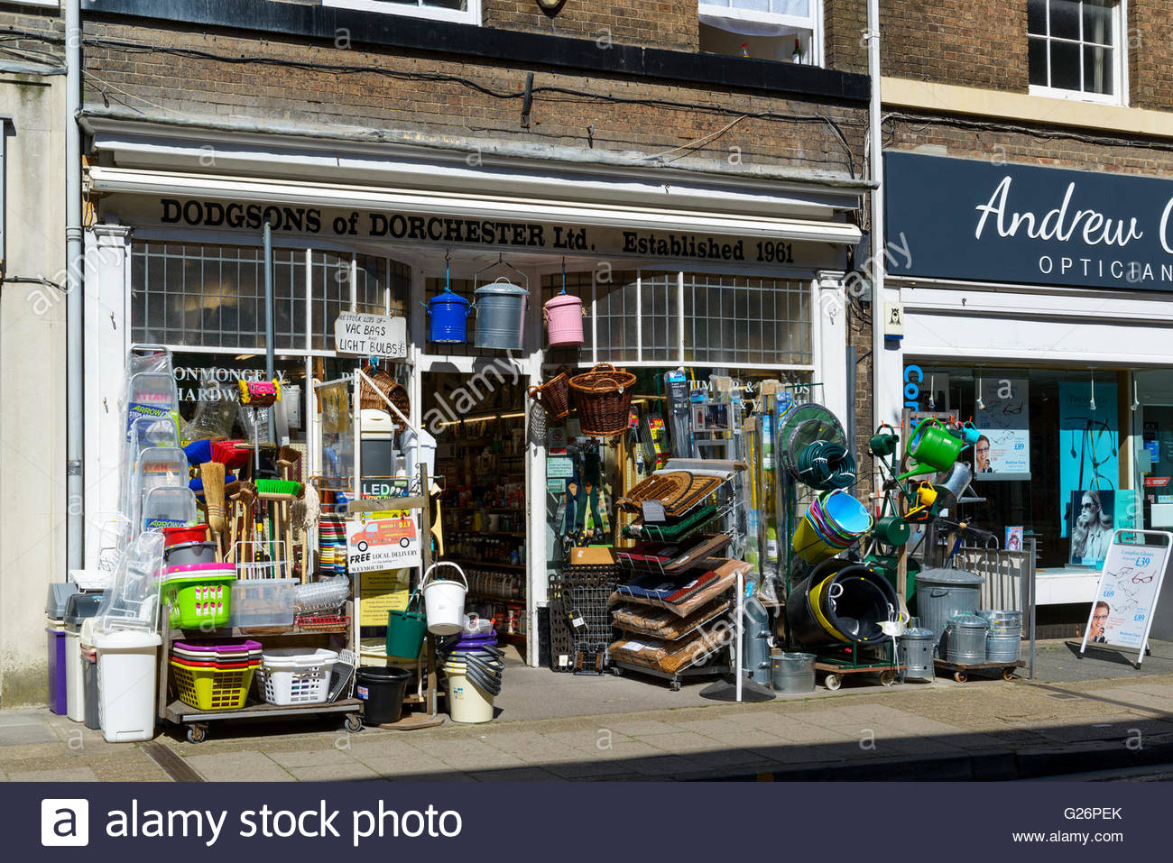 Hardware Store Window Display High Resolution Stock Photography and Images - Alamy