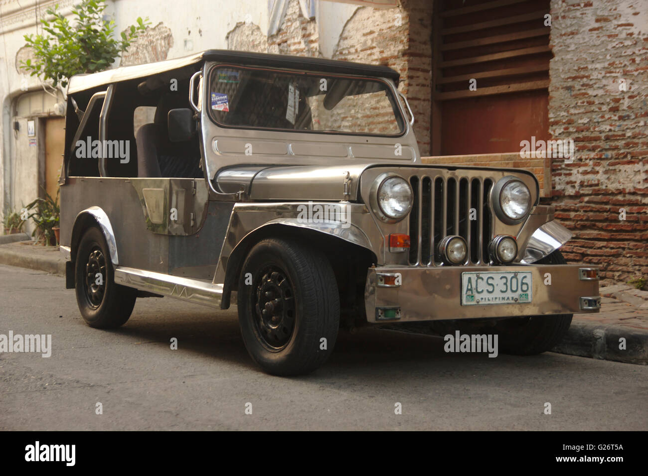 Old Jeep High Resolution Stock Photography and Images - Alamy