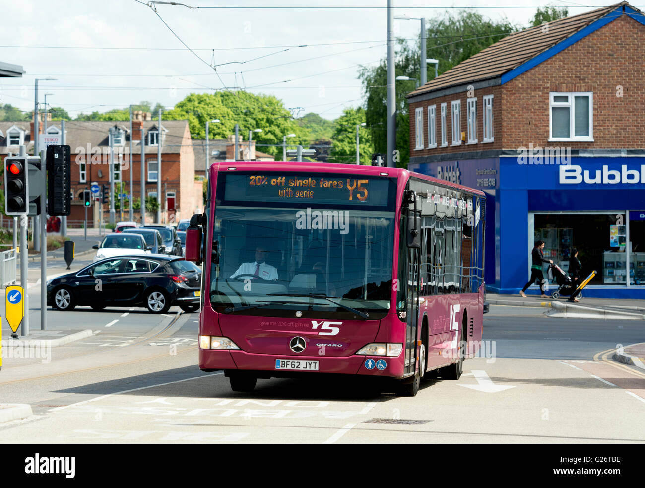 Bus service buses hi-res stock photography and images - Alamy