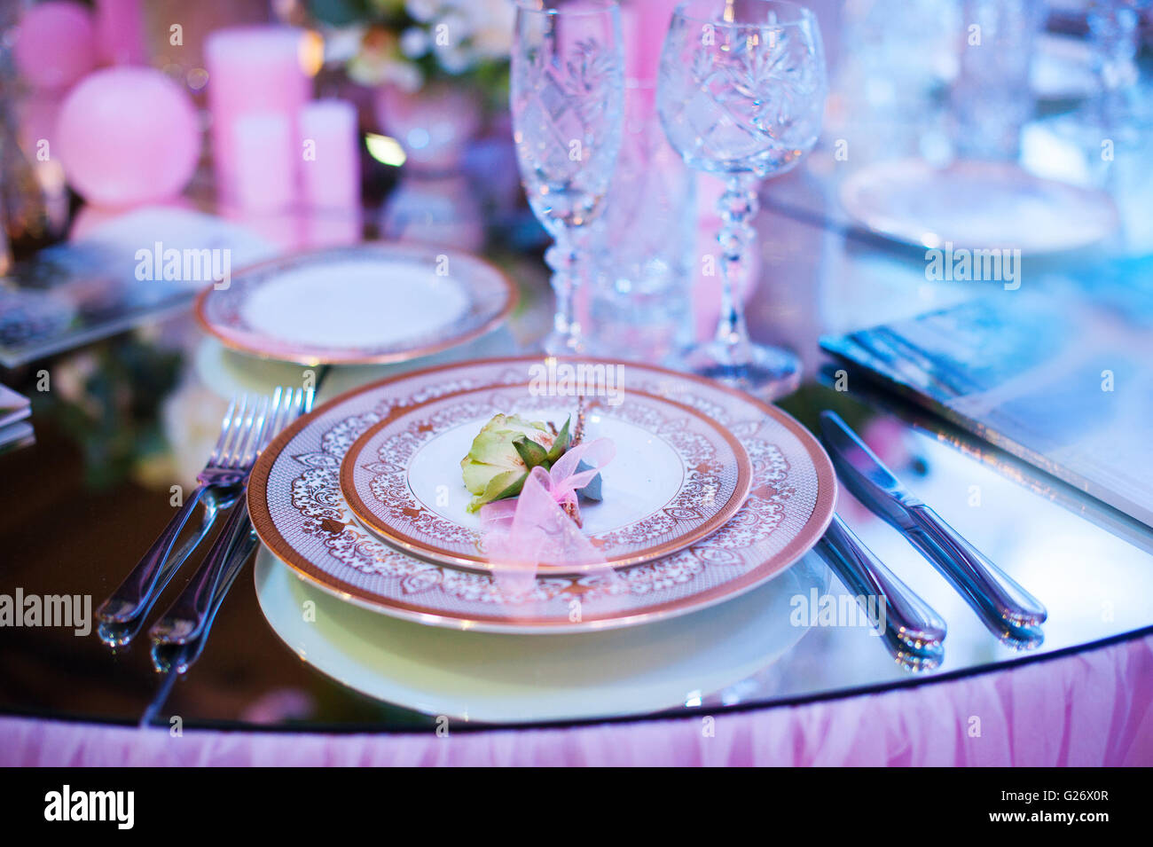 Formal dinner party hi-res stock photography and images - Alamy