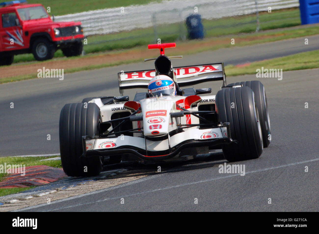 F1 formula one 1 racing car action drive hi-res stock photography and ...