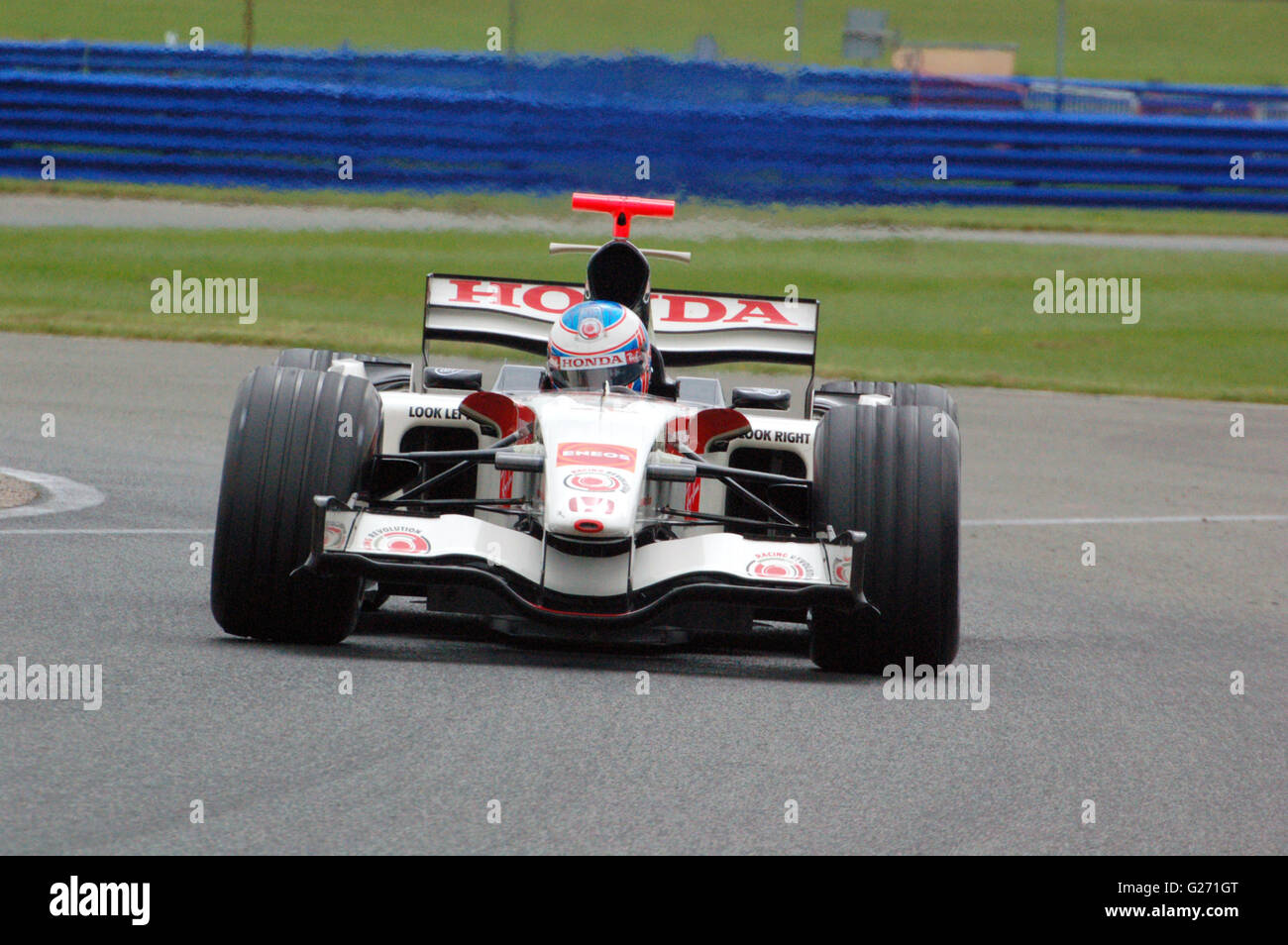 Jenson Button Formula one testing 2006 Stock Photo - Alamy Jenson Button Formula one testing 2006 Stock Photo - Alamy