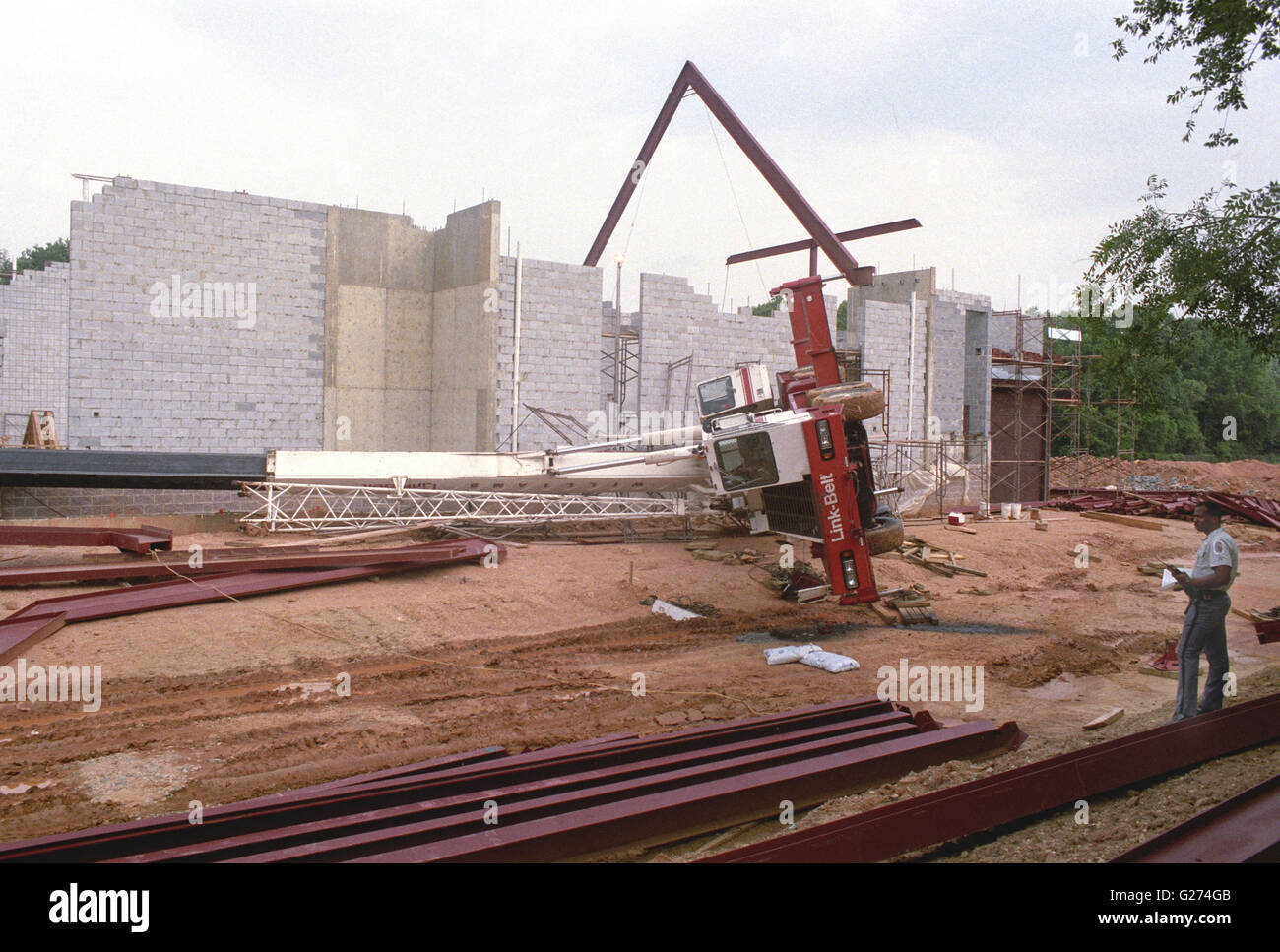 Overturned crane hi-res stock photography and images - Alamy