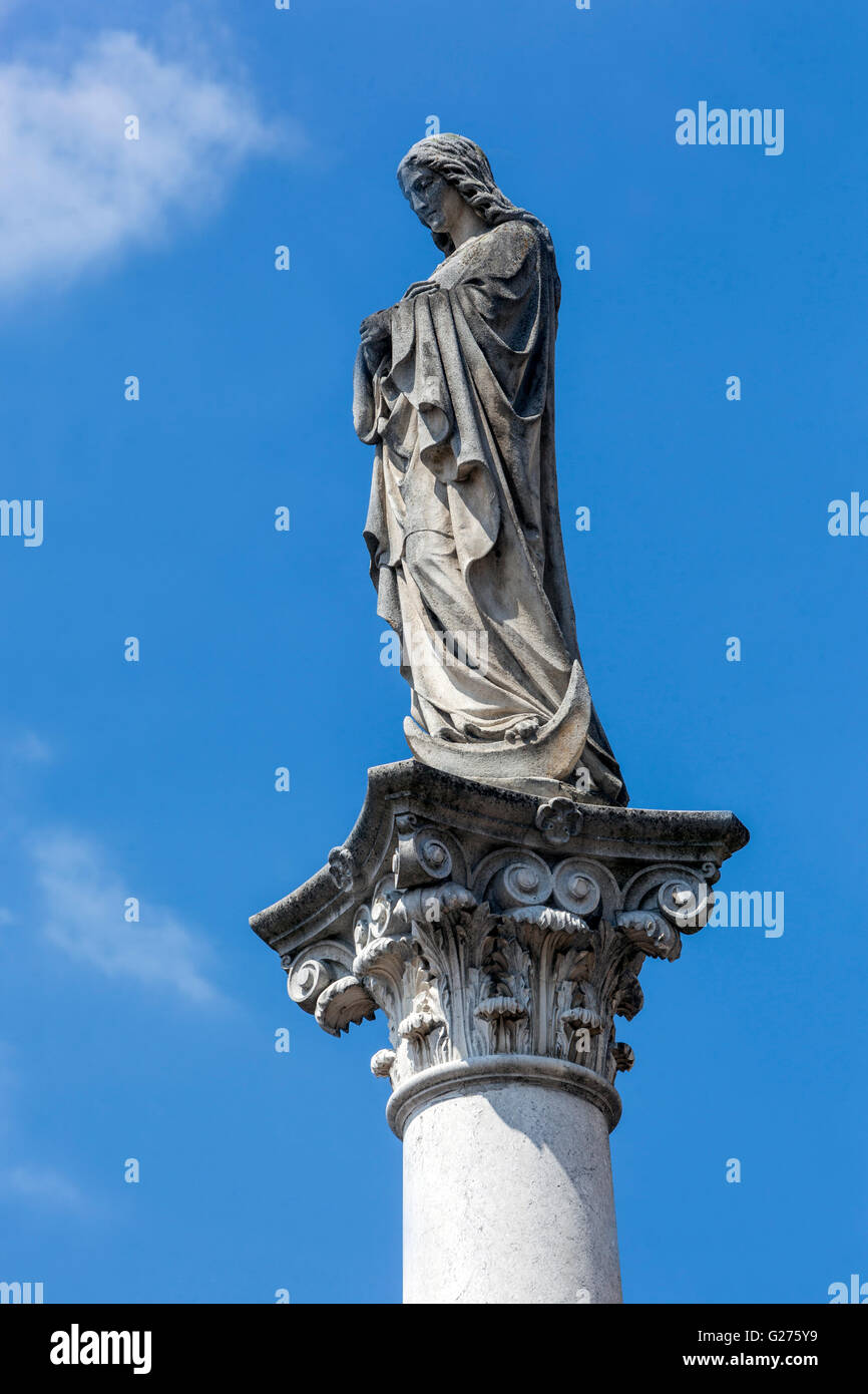 Column virgin mary in hi-res stock photography and images - Alamy