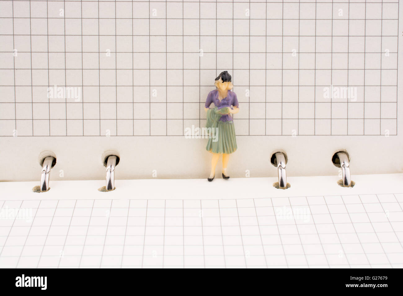 Human figure paper document hi-res stock photography and images - Alamy