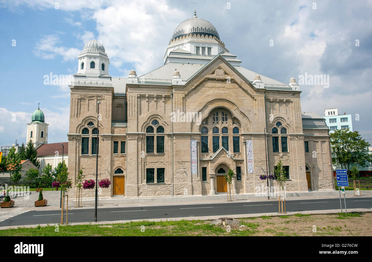 Jewish synagogue in Lucenec, the largest synagogue in the Slovakia ...