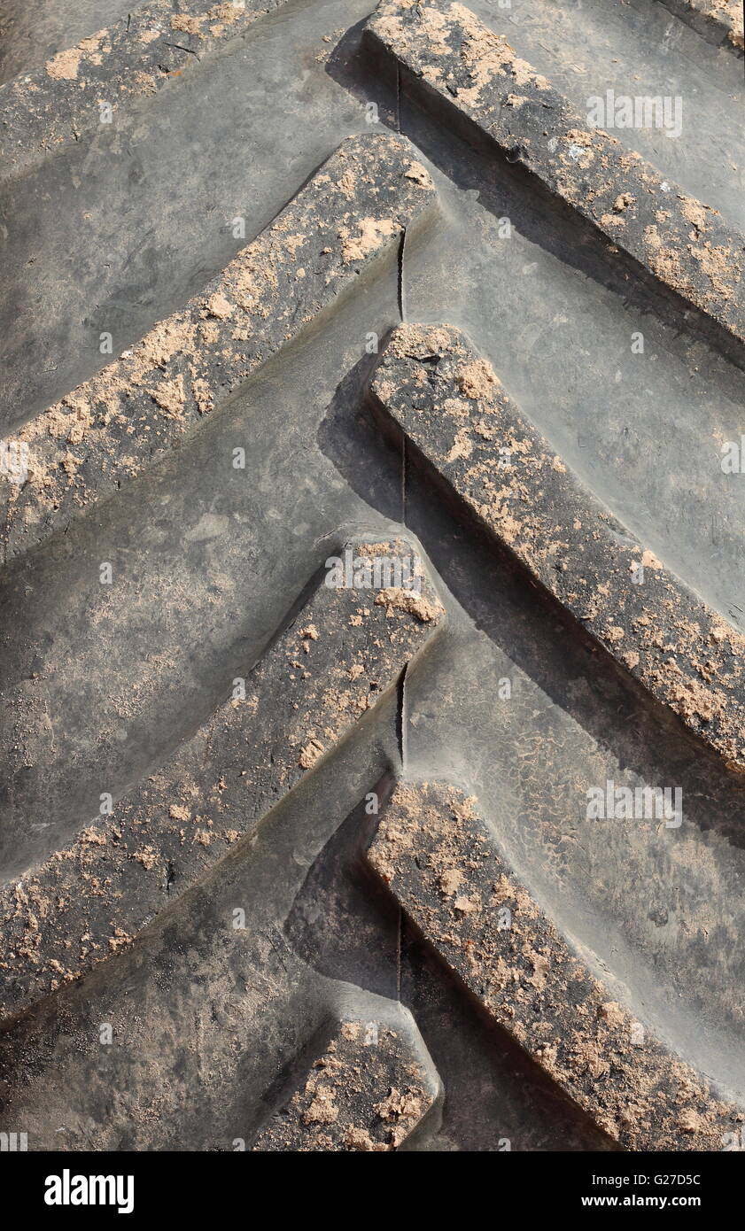 Heavy equipment treads hi-res stock photography and images - Alamy