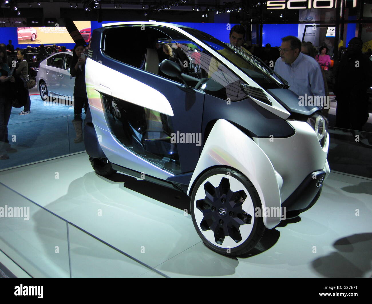 Toyota i road hi-res stock photography and images - Alamy