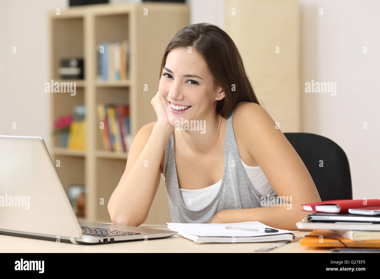 Staff room school hi-res stock photography and images - Alamy