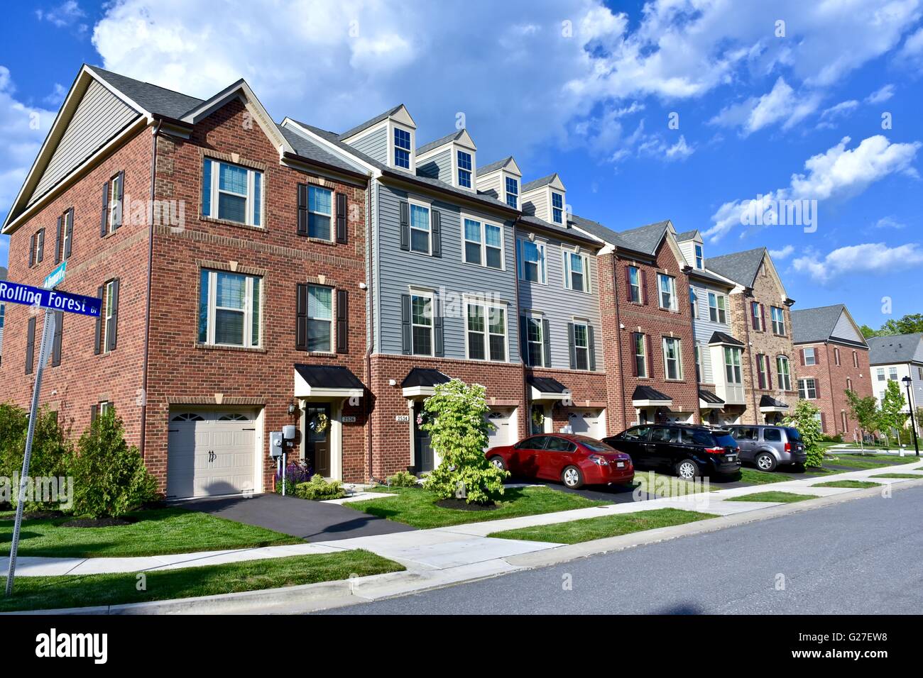 Beautiful new homes hi-res stock photography and images - Alamy