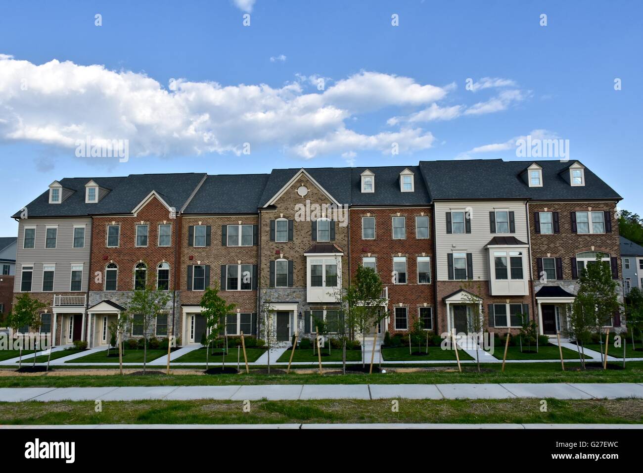 Luxury town homes in a residential community Stock Photo - Alamy