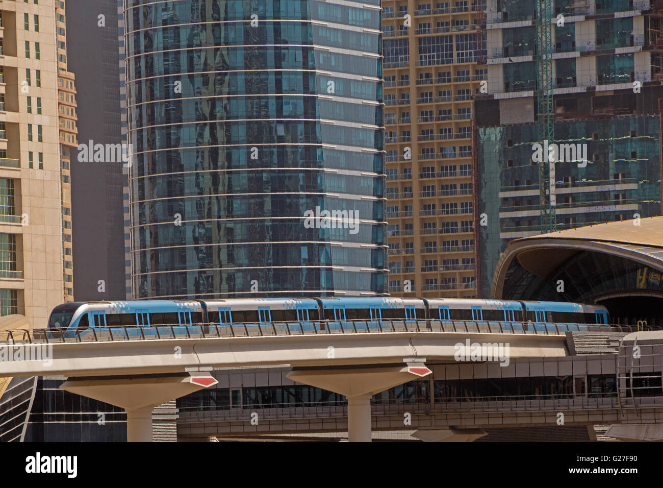 Metro outdoor hi-res stock photography and images - Alamy