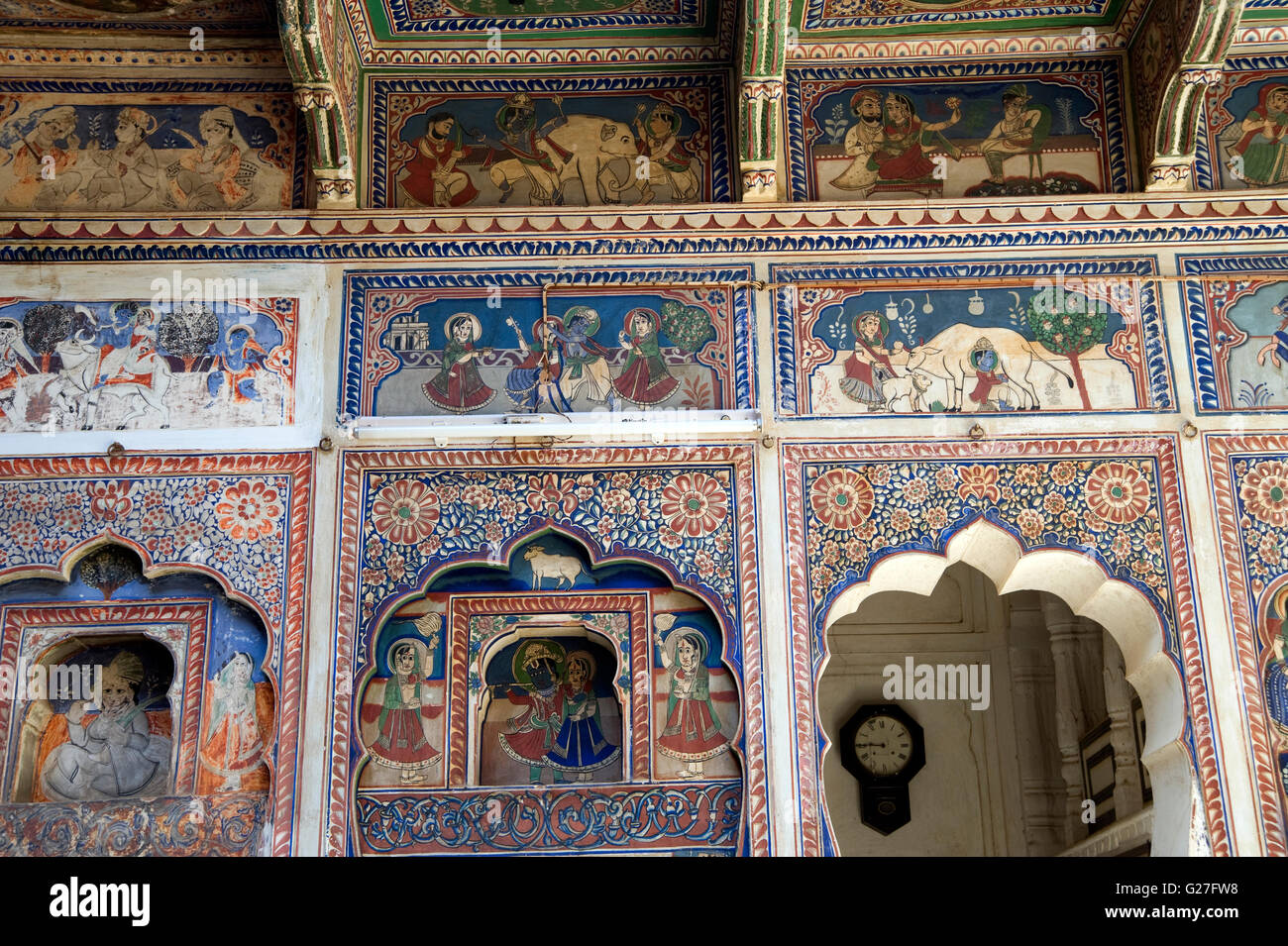 The image of painetd havelli was taken in Shekhawati, Rajasthan, India ...