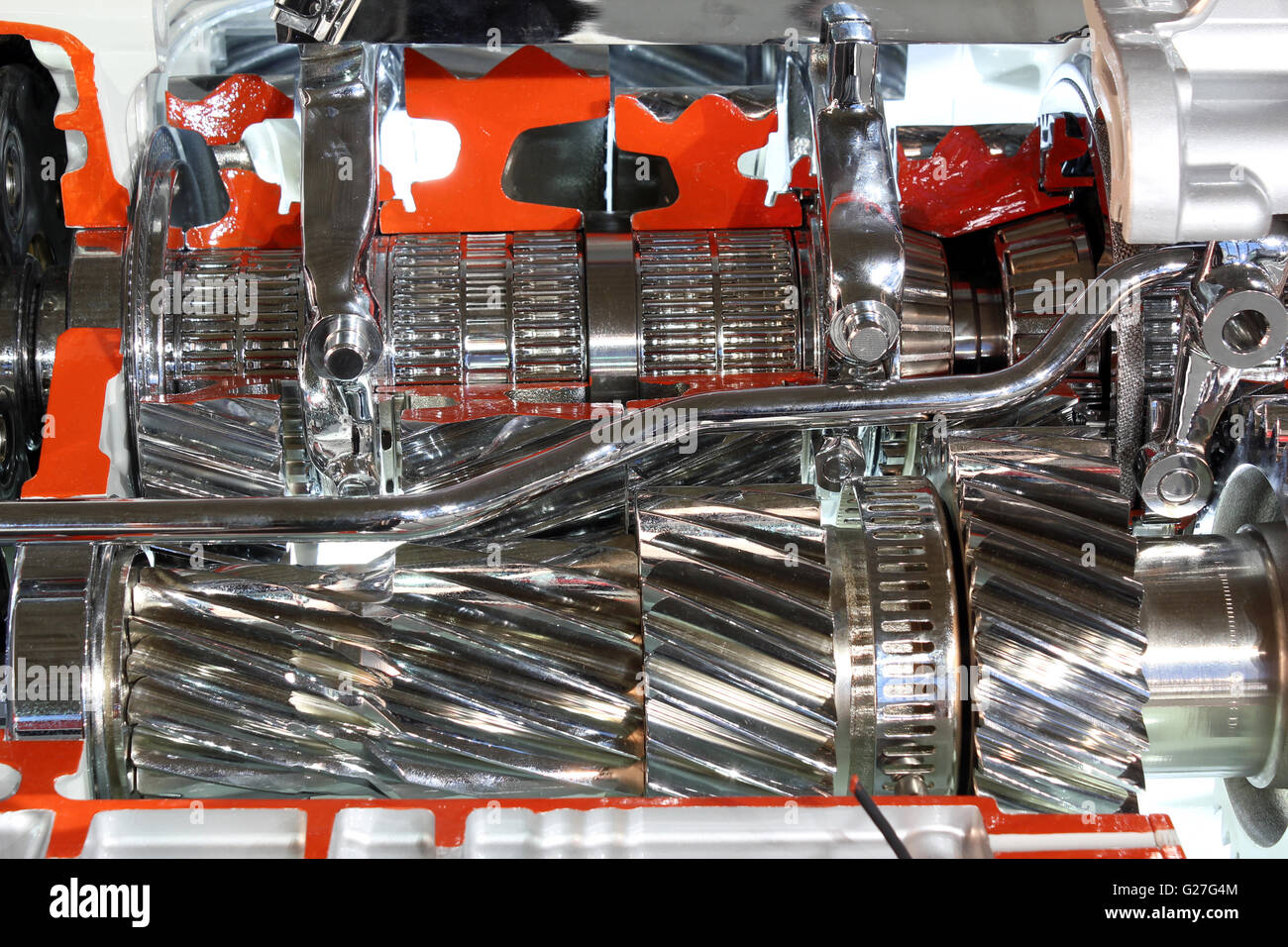 Crankshaft truck hi-res stock photography and images - Alamy