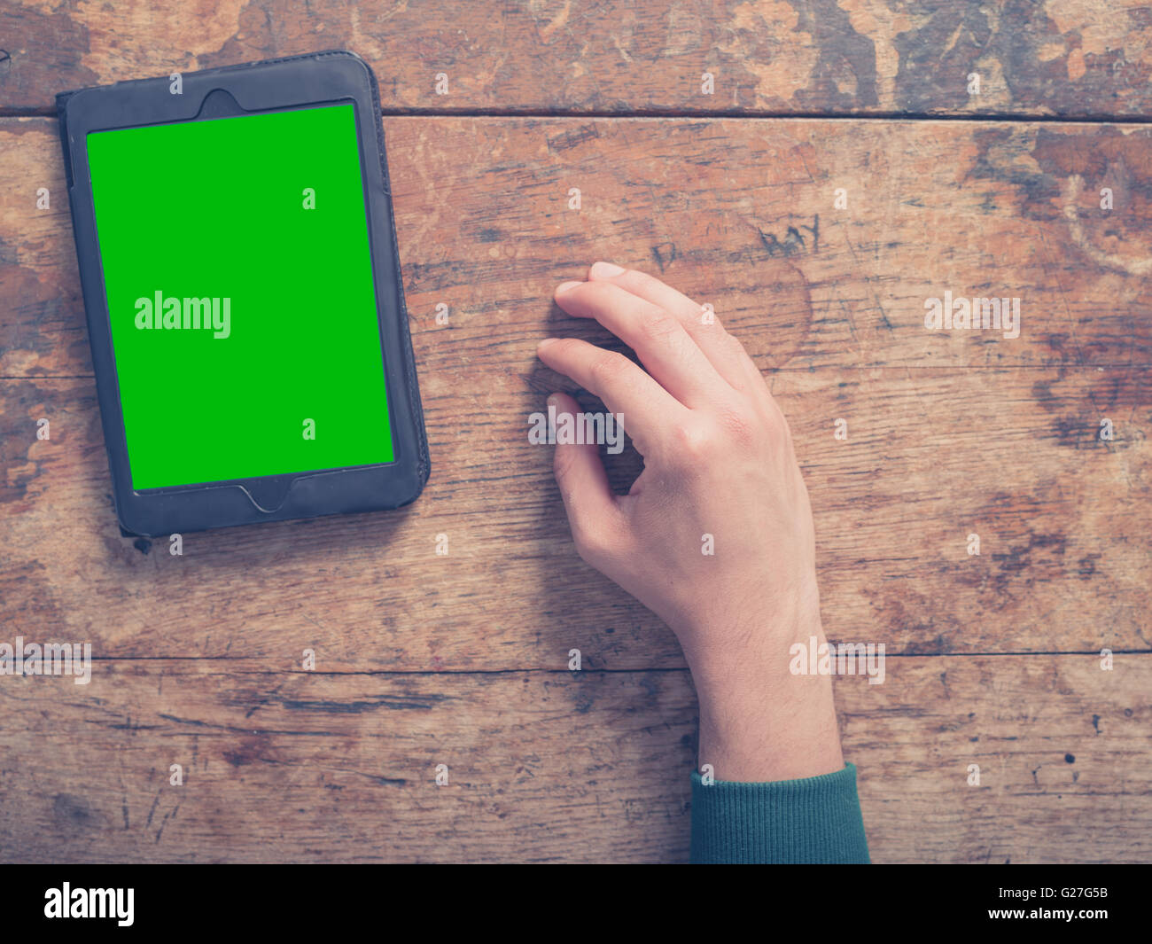 Tablet computer green screen chroma hi-res stock photography and images ...