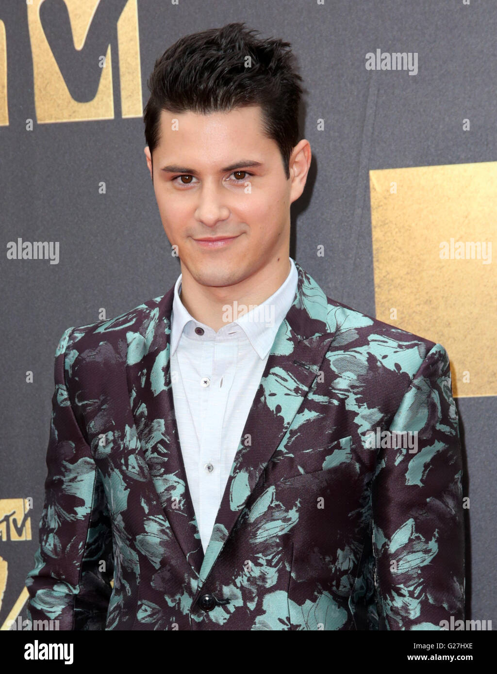 2016 MTV Movie Awards at Warner Bros. Studios - Arrivals Featuring ...