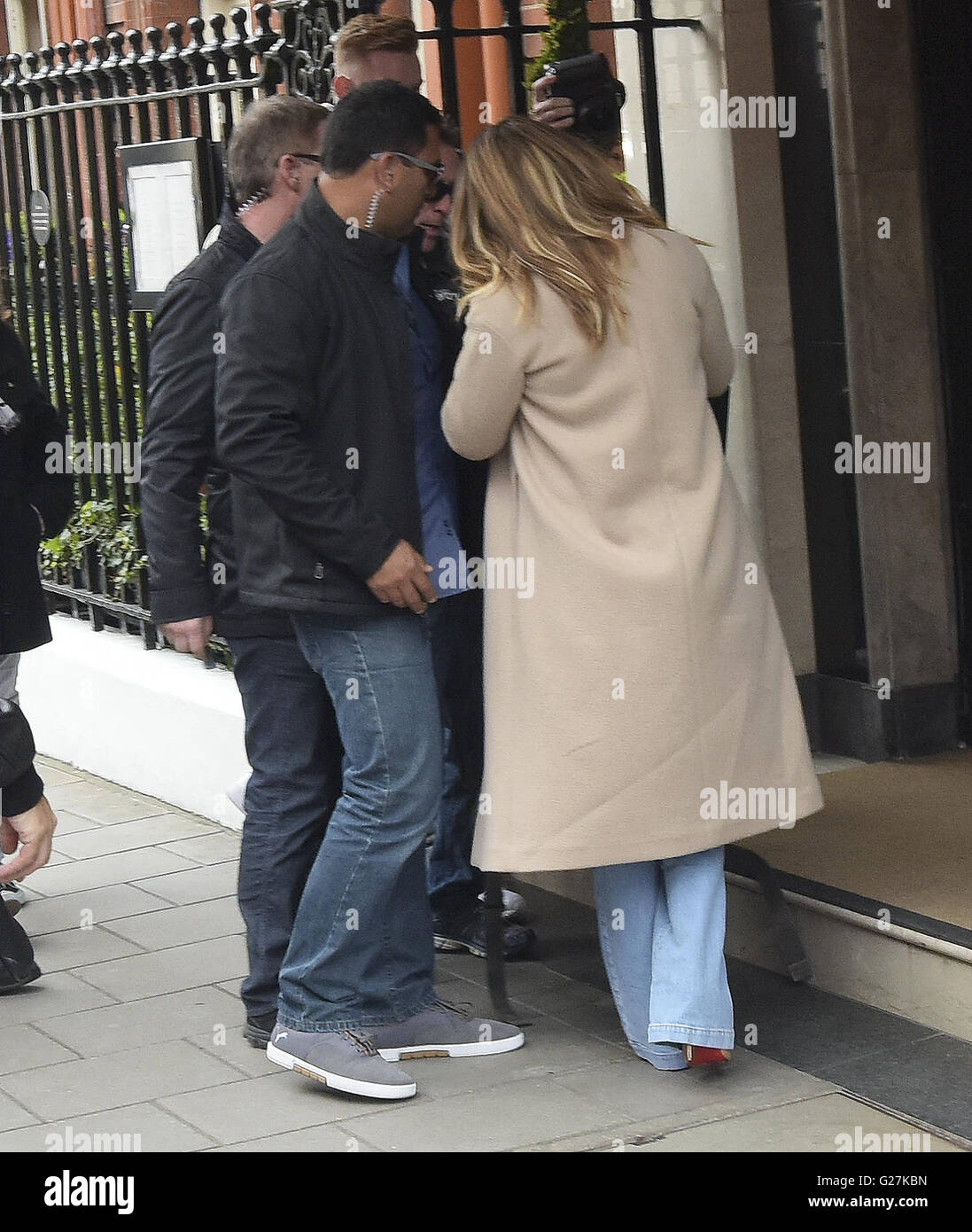 Jennifer Lopez seen arriving at Claridge's Featuring: Jennifer Lopez ...