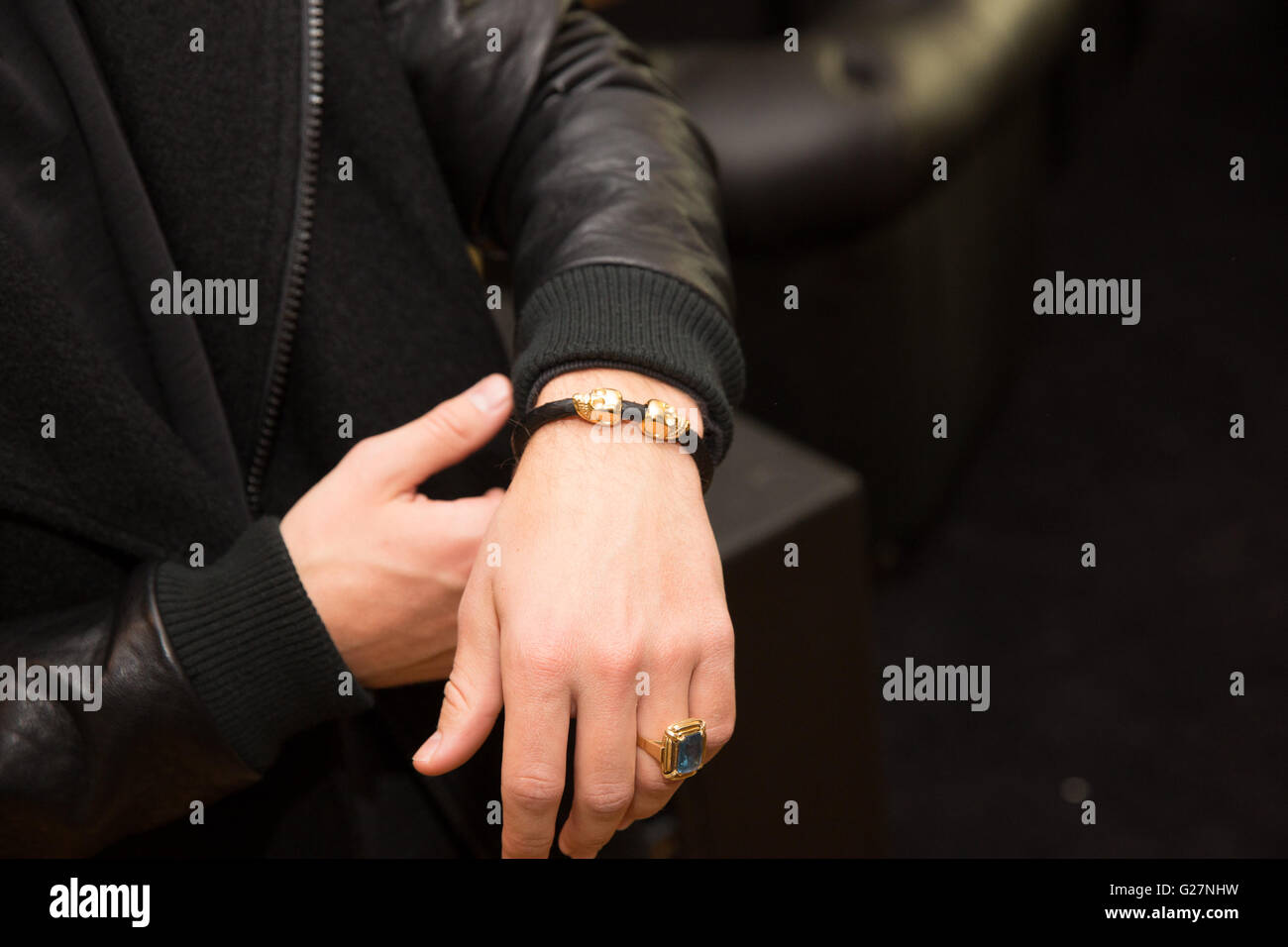 Celebrities trying out products at Indulge House at Gibson Showroom ...