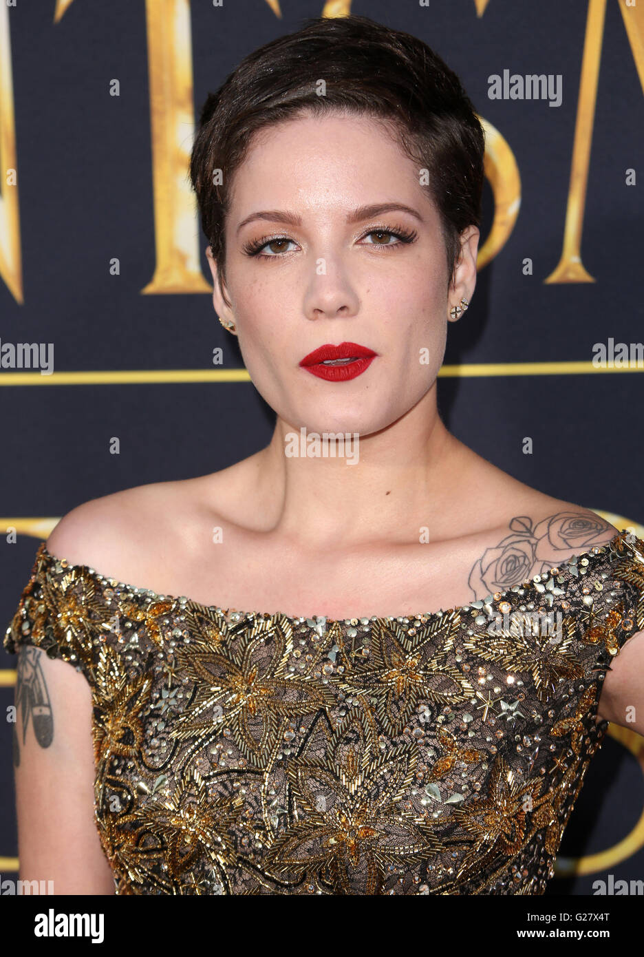 Premiere Of Universal Pictures' "The Huntsman: Winter's War" Featuring ...