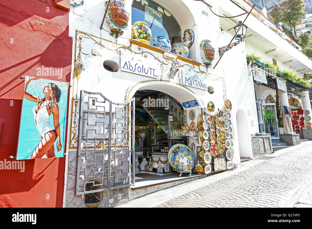 Absolute Positano a shop selling ceramics on Via Cristoforo Colombo ...