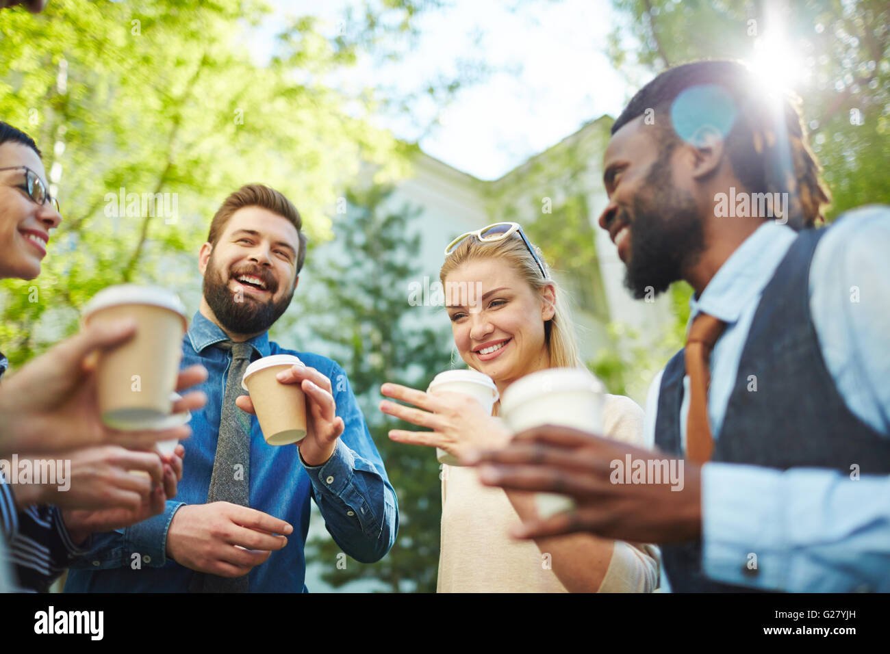 Business man laughing outdoor hi-res stock photography and images - Alamy