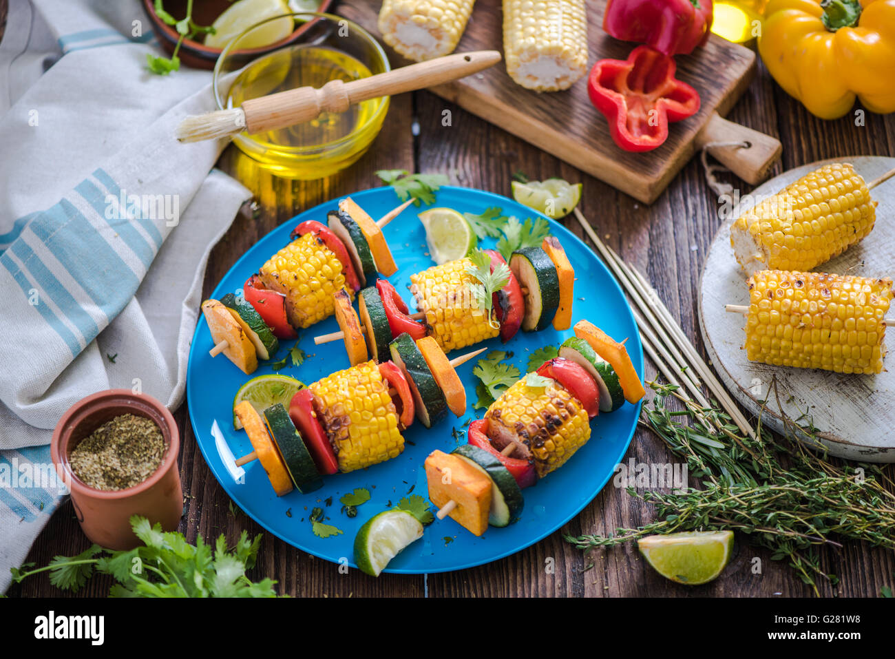 Bbq spread table hi-res stock photography and images - Alamy