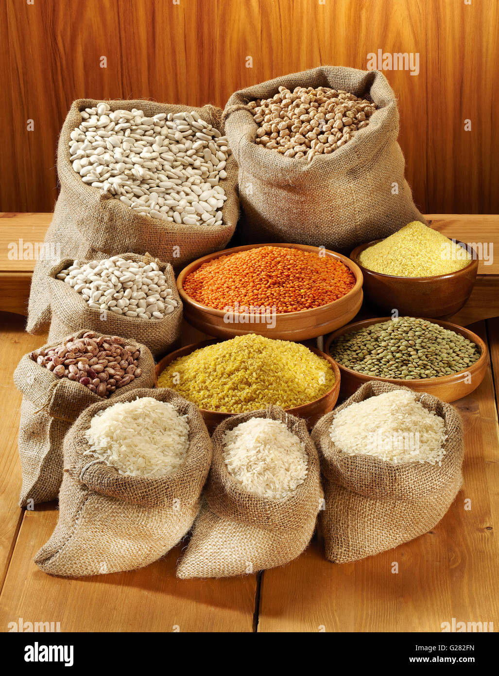 Sacks of pulses hi-res stock photography and images - Alamy