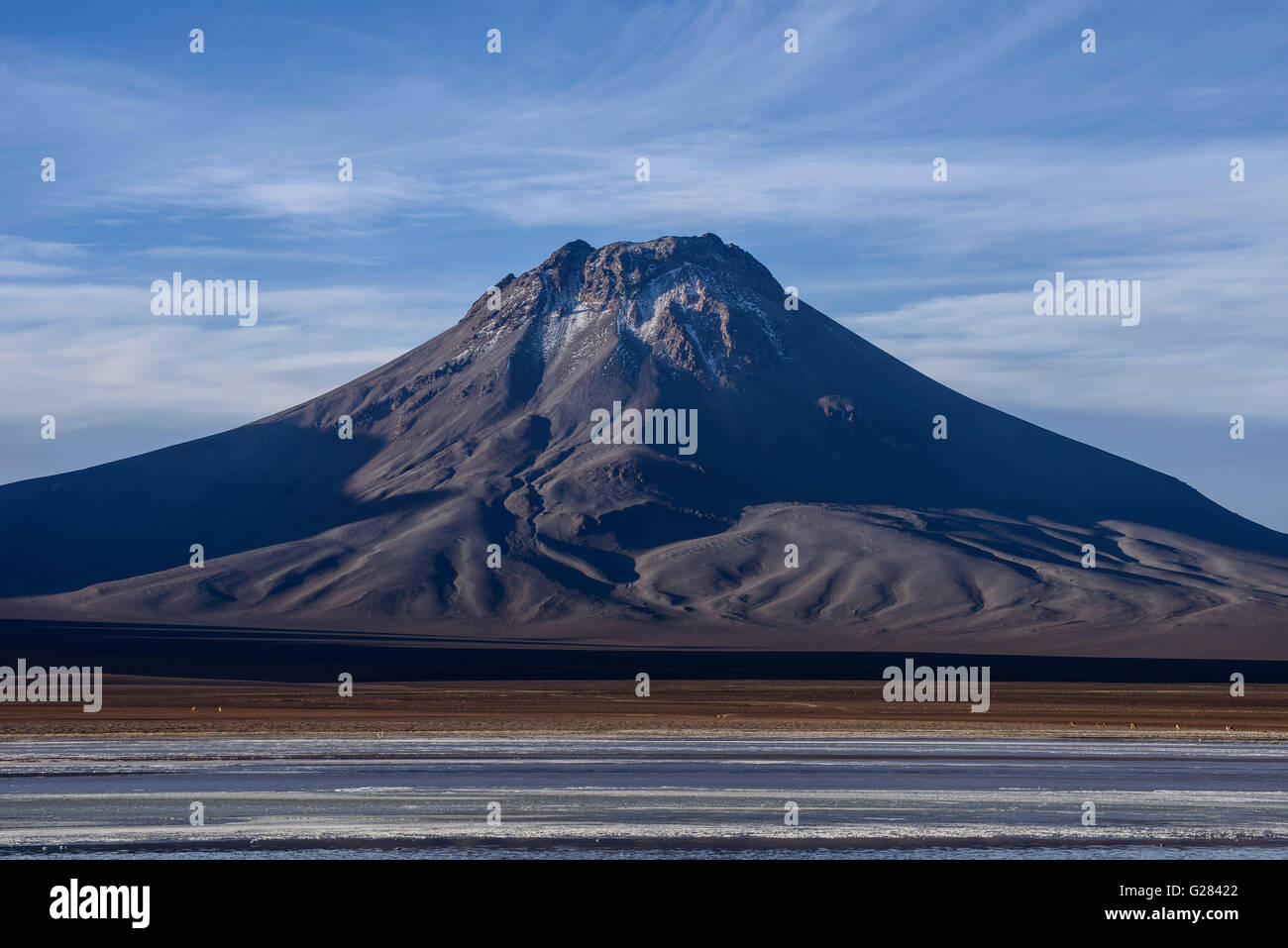 Laguna Leija lake Stock Photo - Alamy