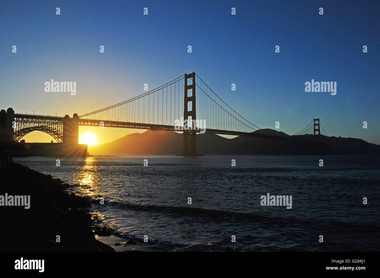 Golden gate strait hi-res stock photography and images - Alamy