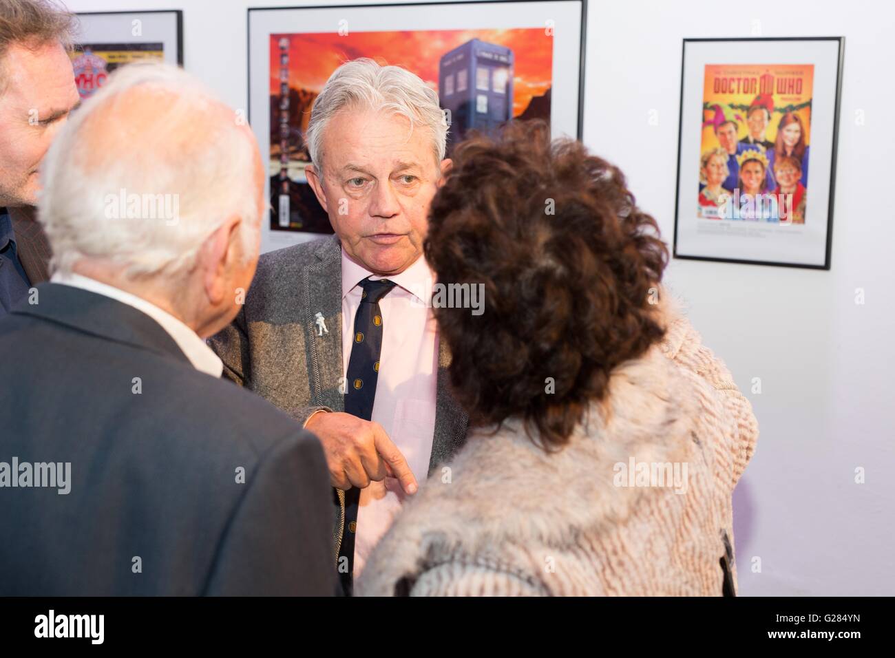 Frazer hines doctor who hi-res stock photography and images - Alamy Frazer hines doctor who hi-res stock photography and images - Alamy