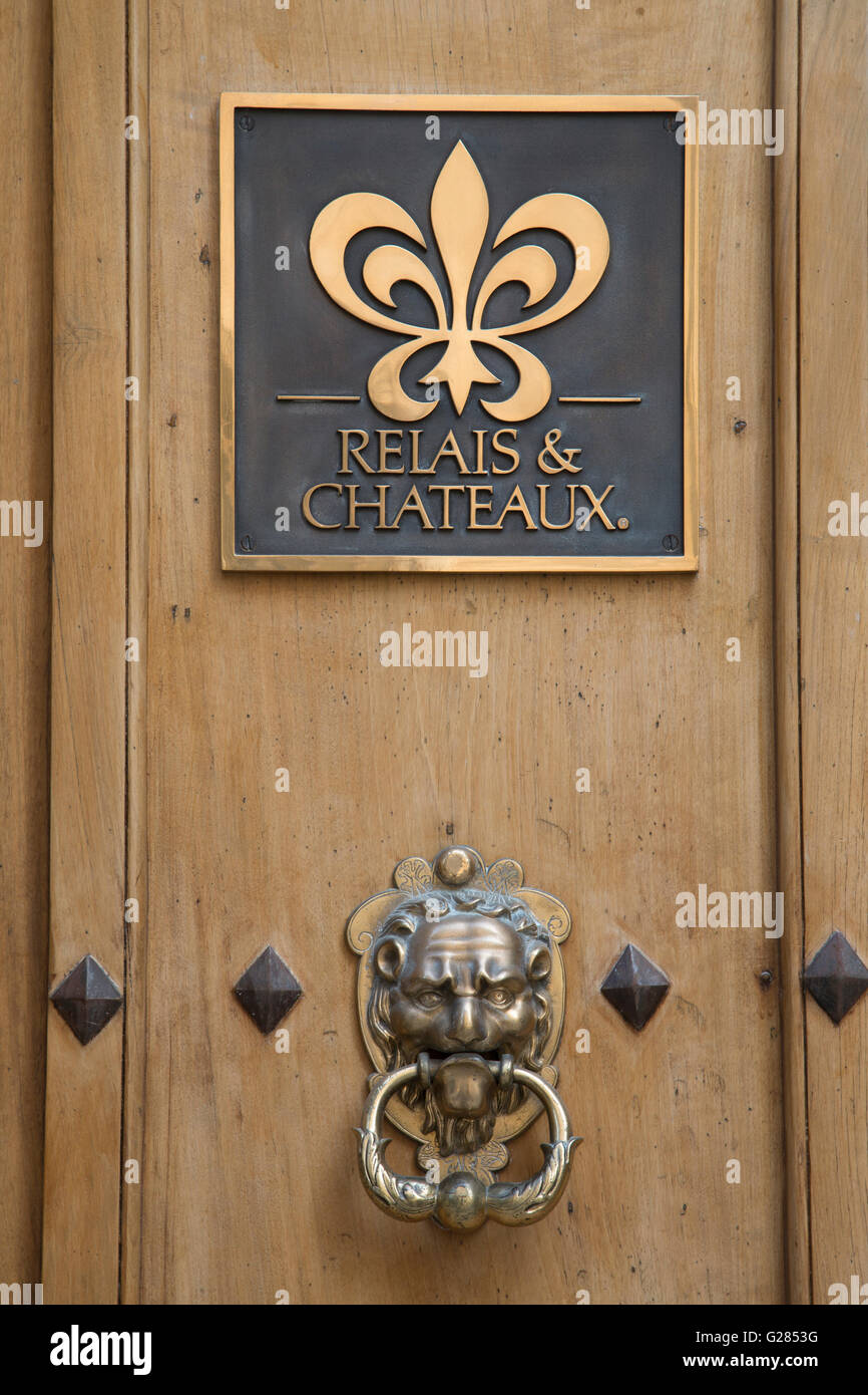 Relais logo hi-res stock photography and images - Alamy