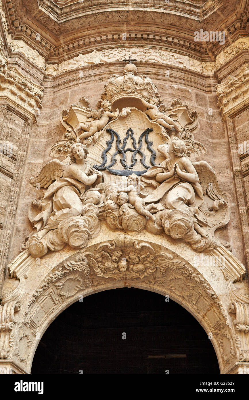 Valencia door hi-res stock photography and images - Alamy