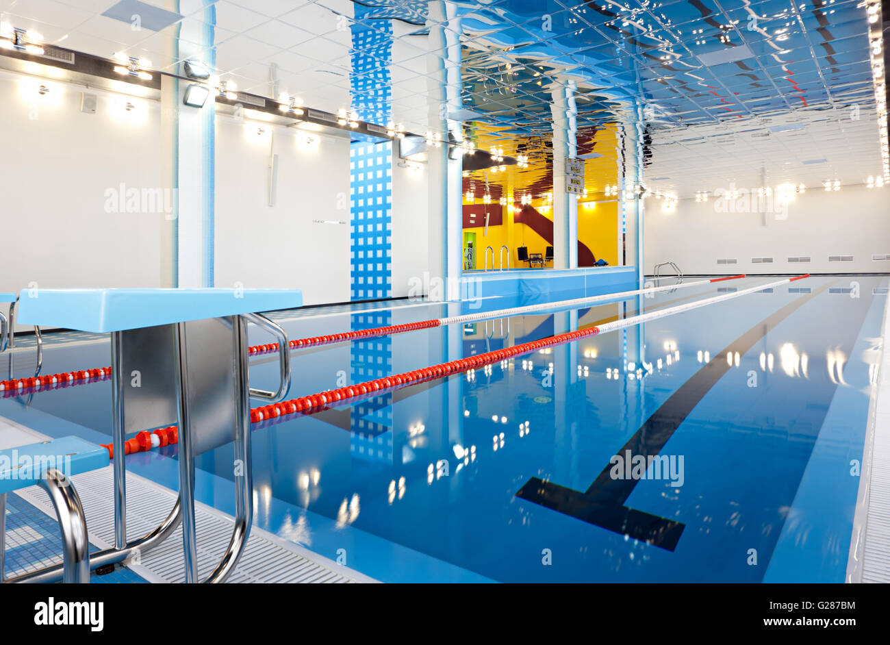 Swimming Pool without people Stock Photo - Alamy