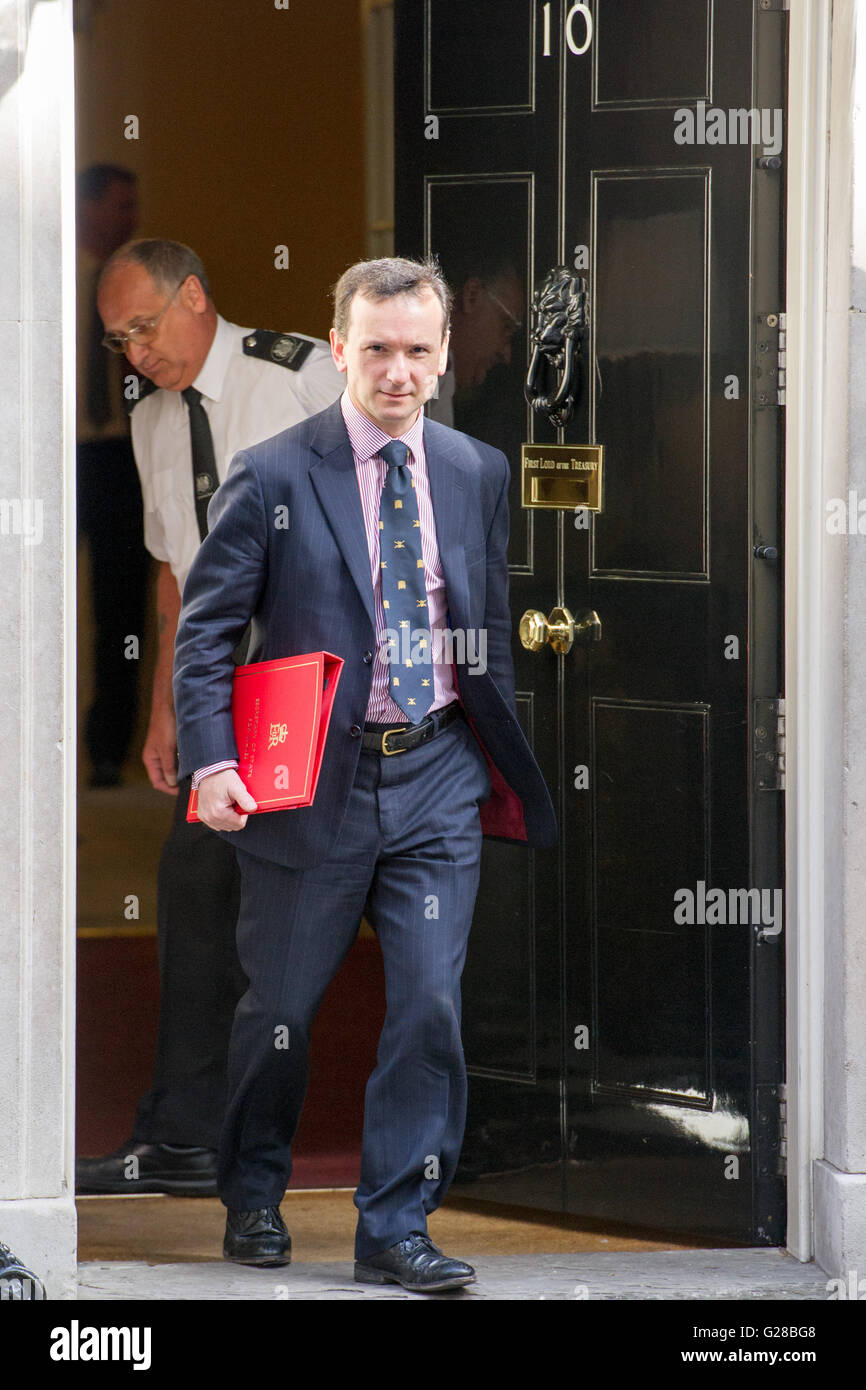 Cabinet Ministers and Members of Parliament arriving and departing the ...