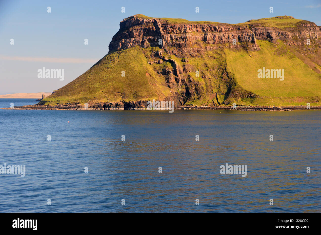 Uig to harris ferry cliffs hi-res stock photography and images - Alamy