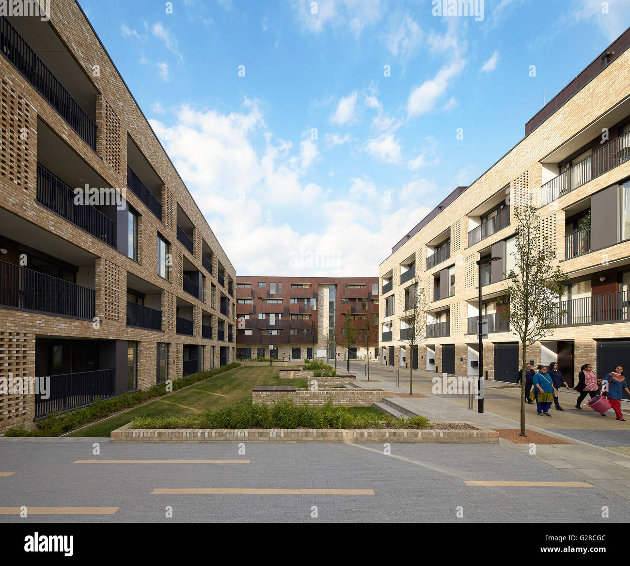 Housing complex with landscaped public realm and walkways. Alpine Place ...