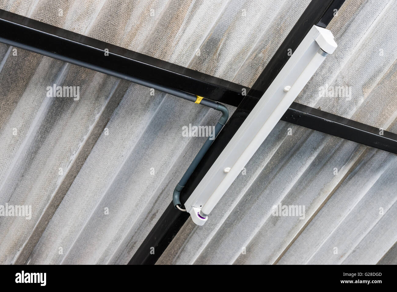 Fluorescent light fixture hi-res stock photography and images - Alamy