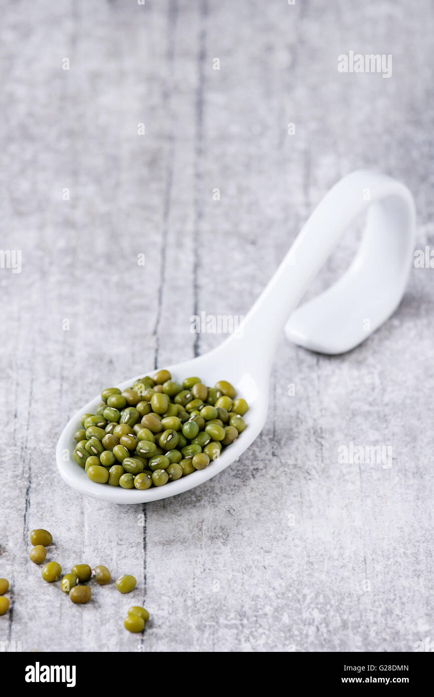 Phaseolus mungo hi-res stock photography and images - Alamy