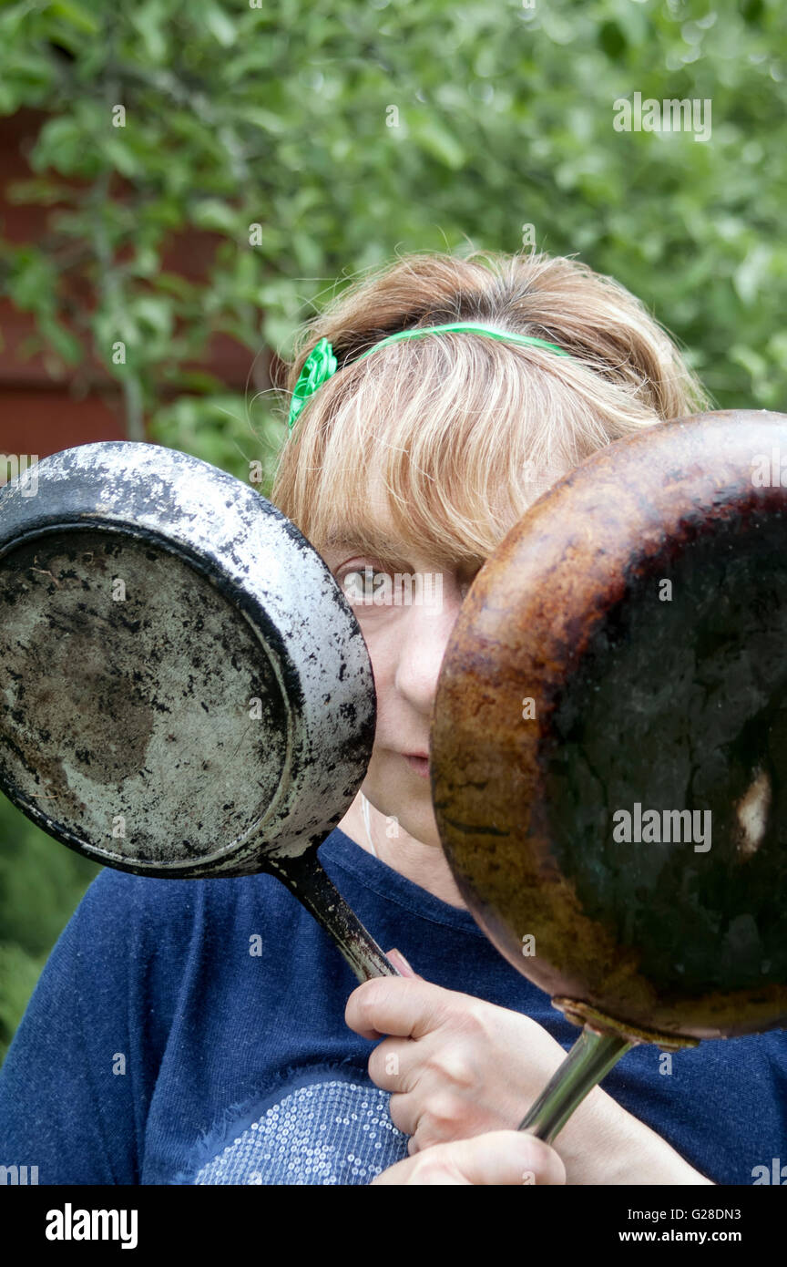 Woman pans hi-res stock photography and images - Alamy