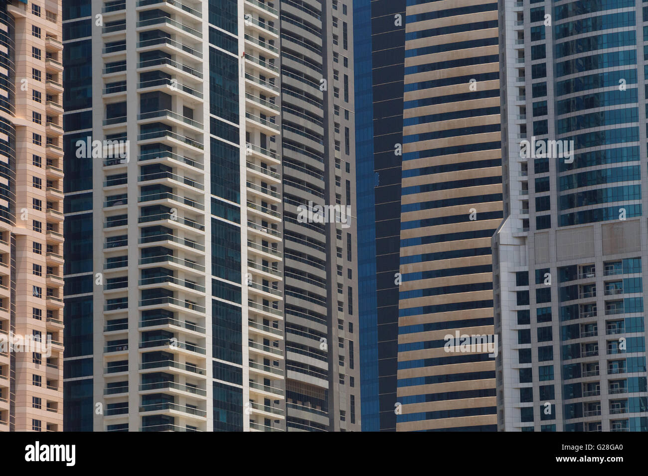 Modern city architecture hi-res stock photography and images - Alamy