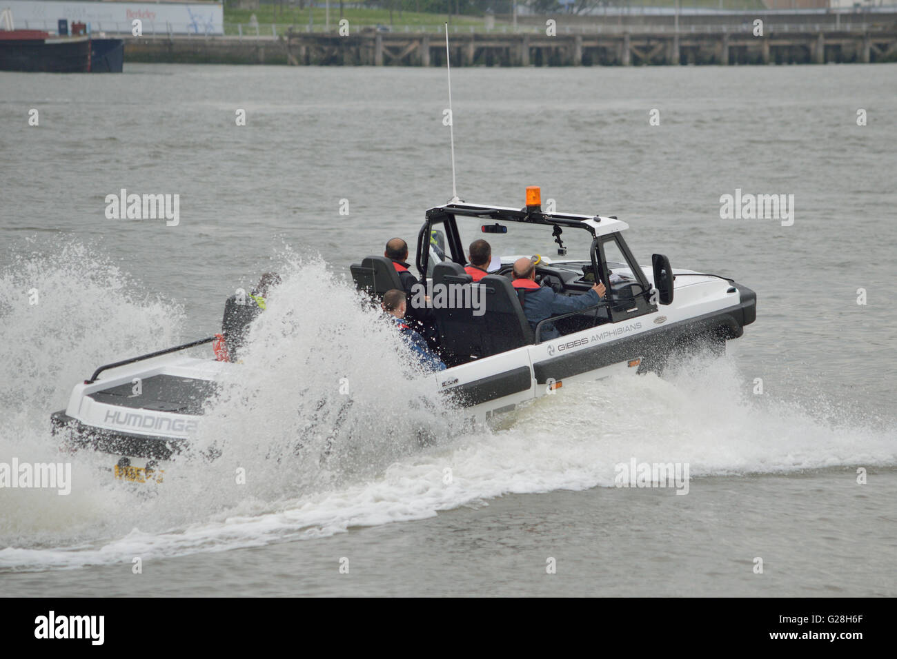 Gibbs Amphibians Hundinga amphibious utility vehicle undergoing trials ...