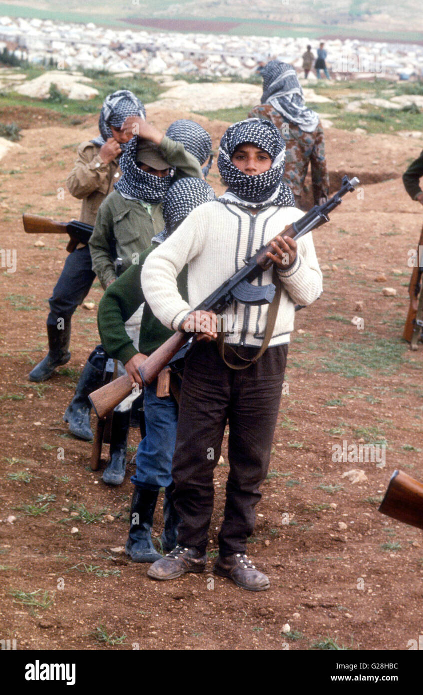 Trained soldiers hi-res stock photography and images - Alamy