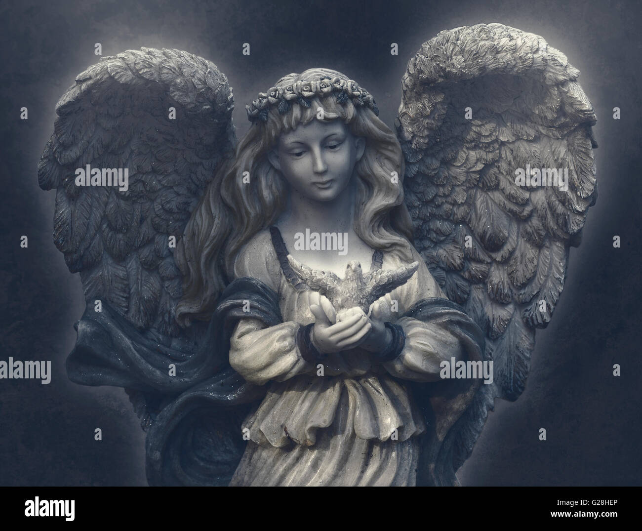 Angel and dove hi-res stock photography and images - Alamy