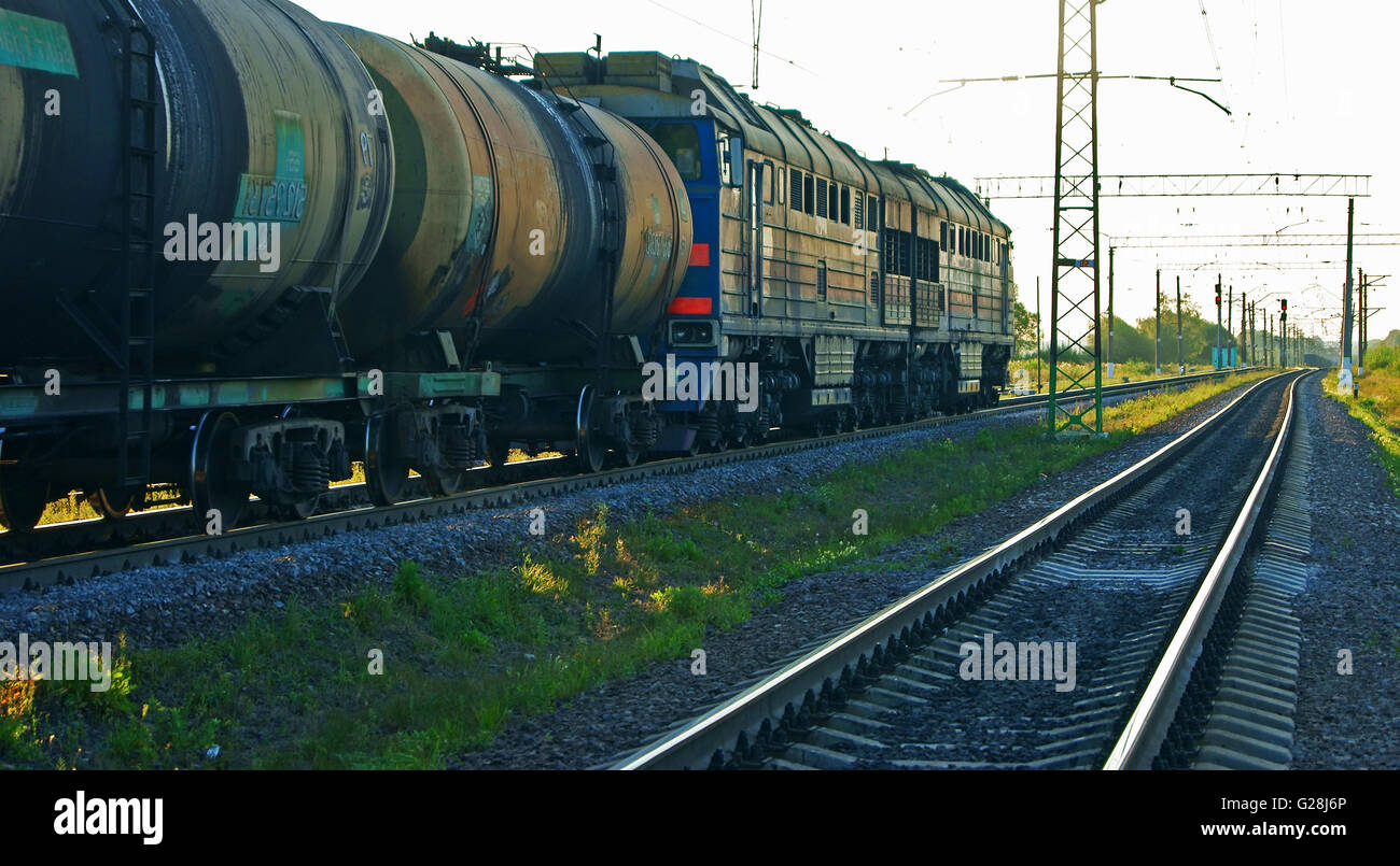 Loaded train hi-res stock photography and images - Alamy