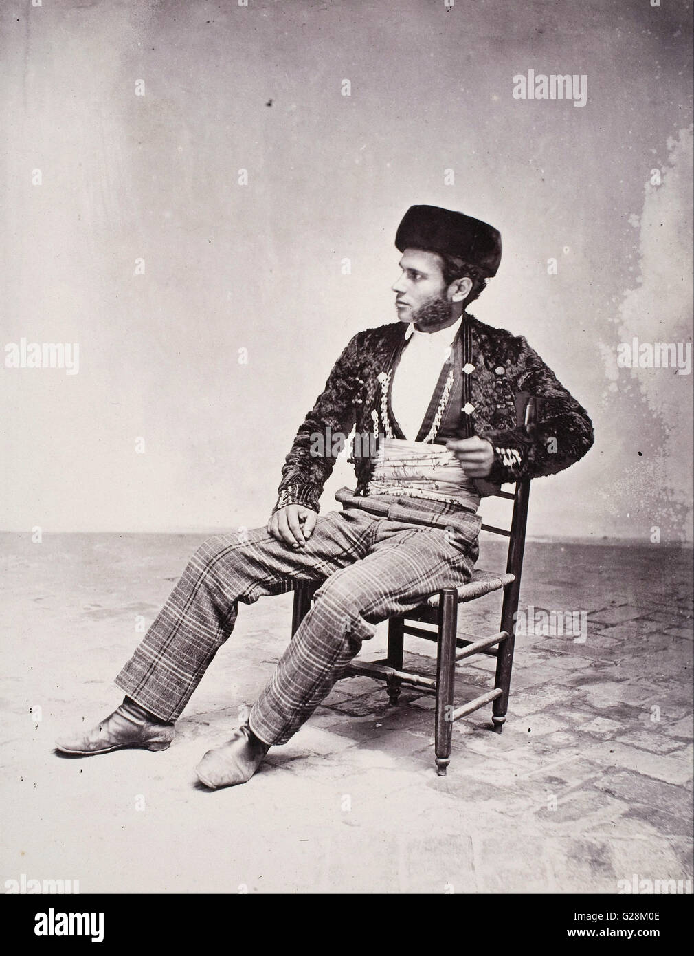 Gypsy boy dressed hi-res stock photography and images - Alamy