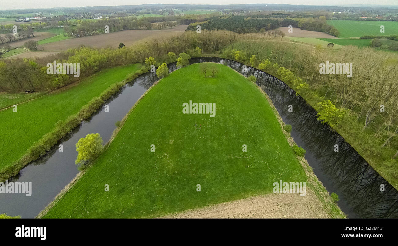 Lippe loop hi-res stock photography and images - Alamy