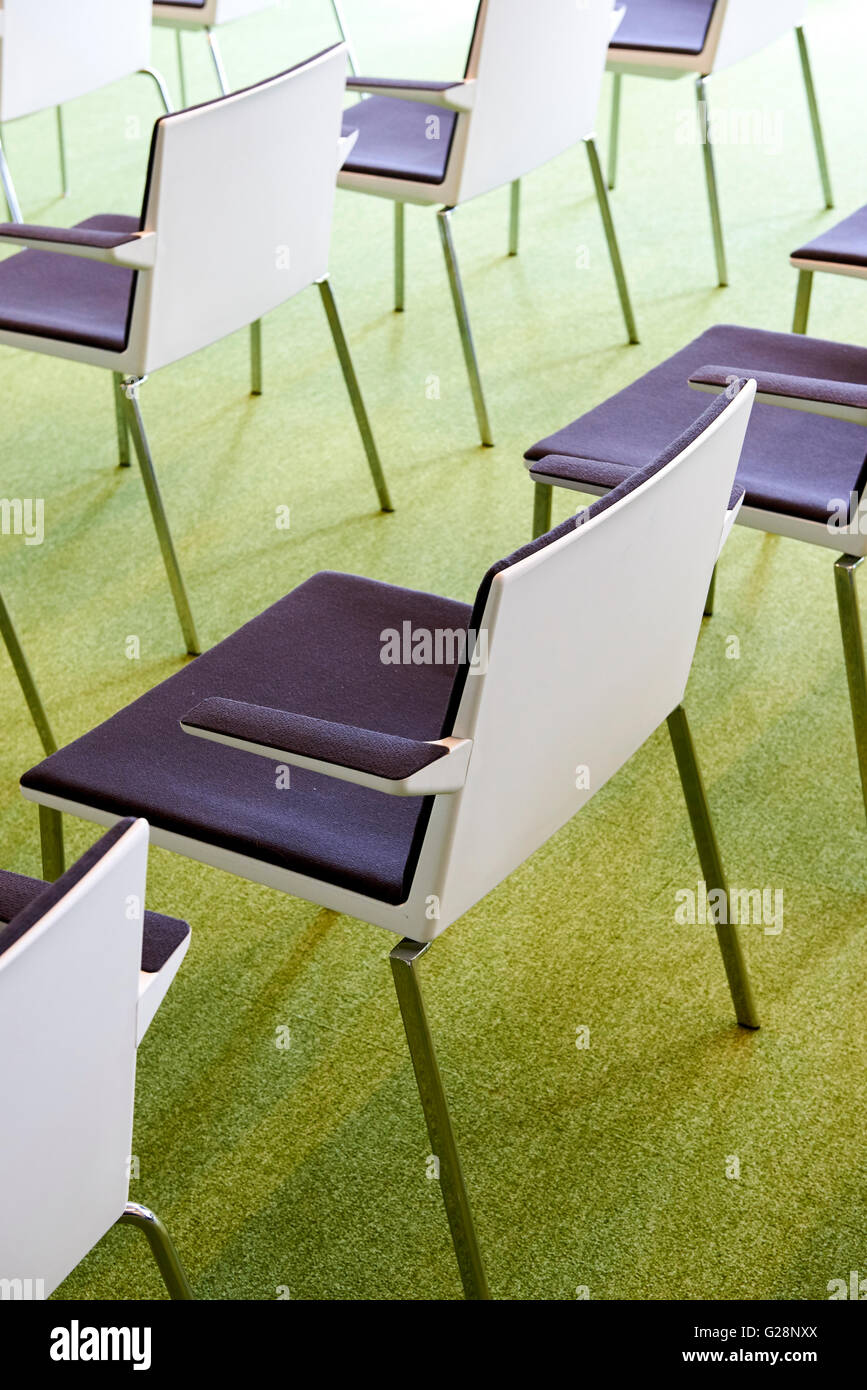 Getting in to formation hi-res stock photography and images - Alamy